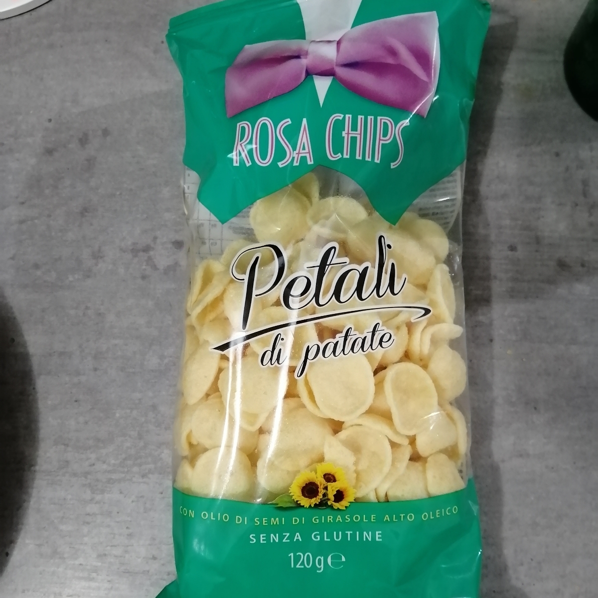 Petali di patate from Rosa chips - Vegan Product Reviews & Ratings ...