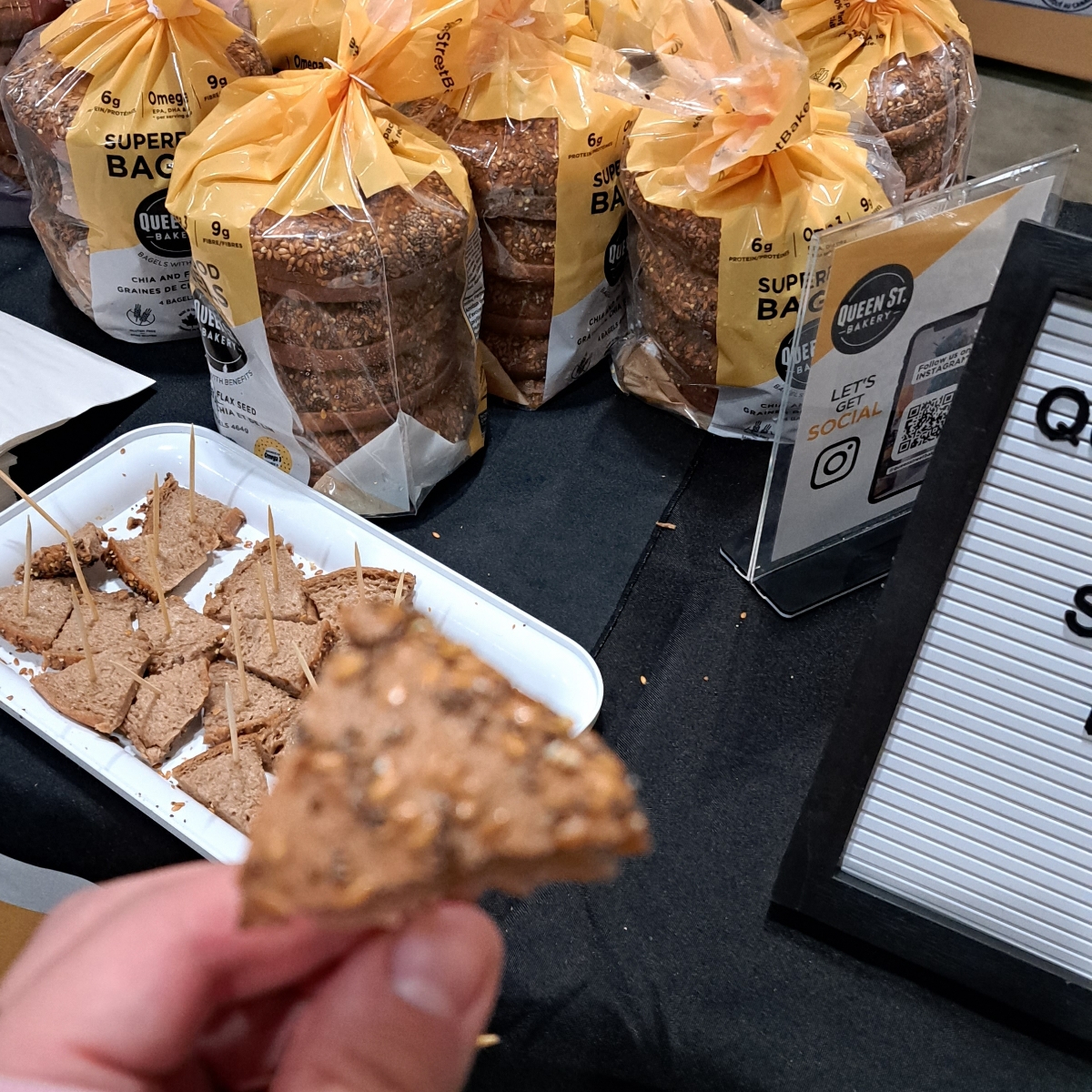 Cinnamon Raisin from queen st. bakery - Vegan Product Reviews & Ratings ...