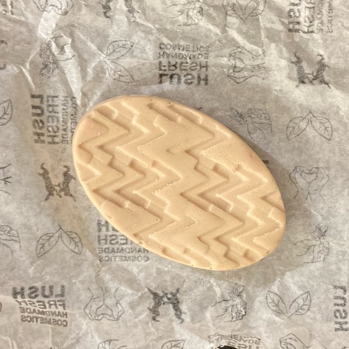 LUSH Fresh Handmade Cosmetics Deep Sleep (Magnesium Massage Bar) Review ...