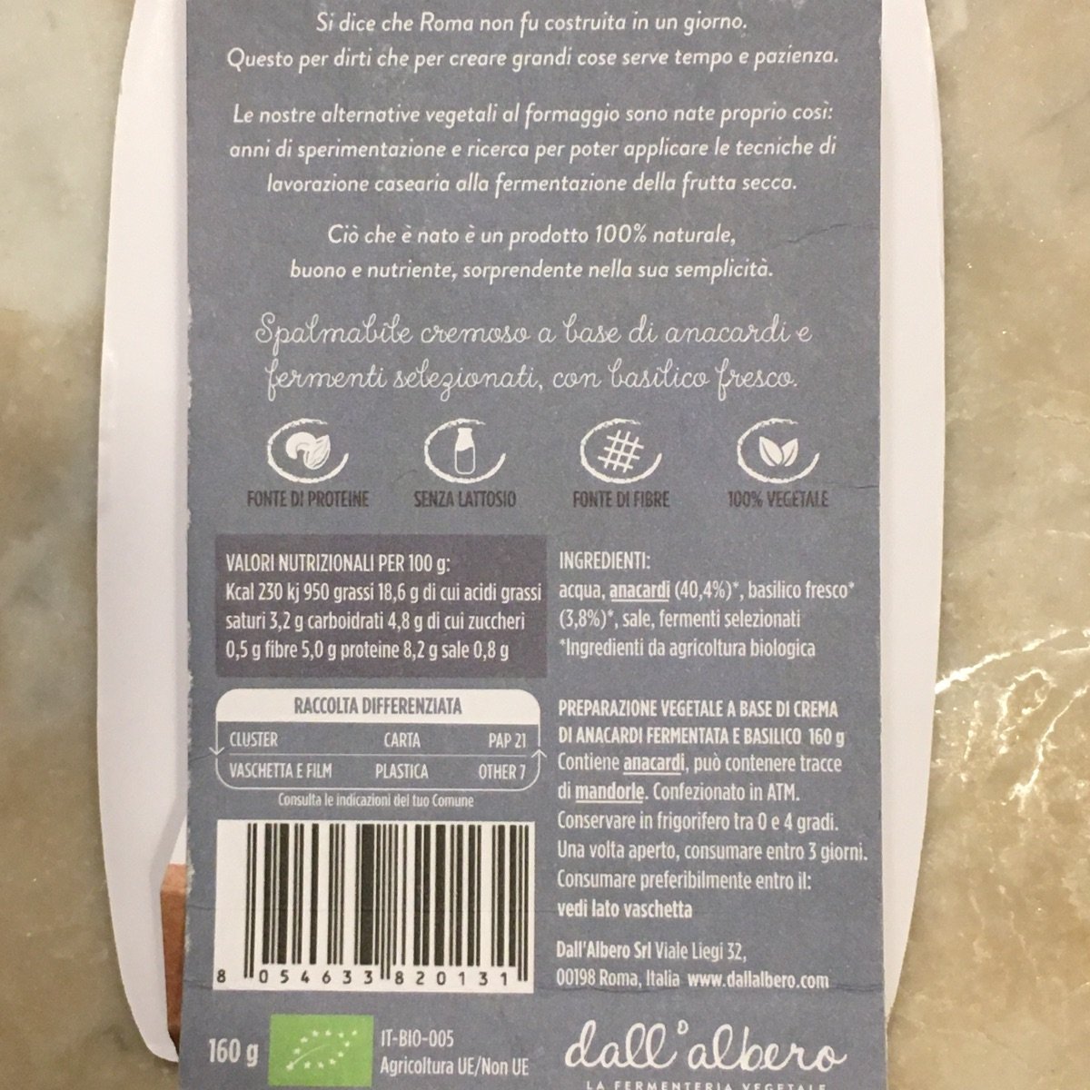 Anacardino spalmabile con basilico from Dall'albero - Vegan Product ...