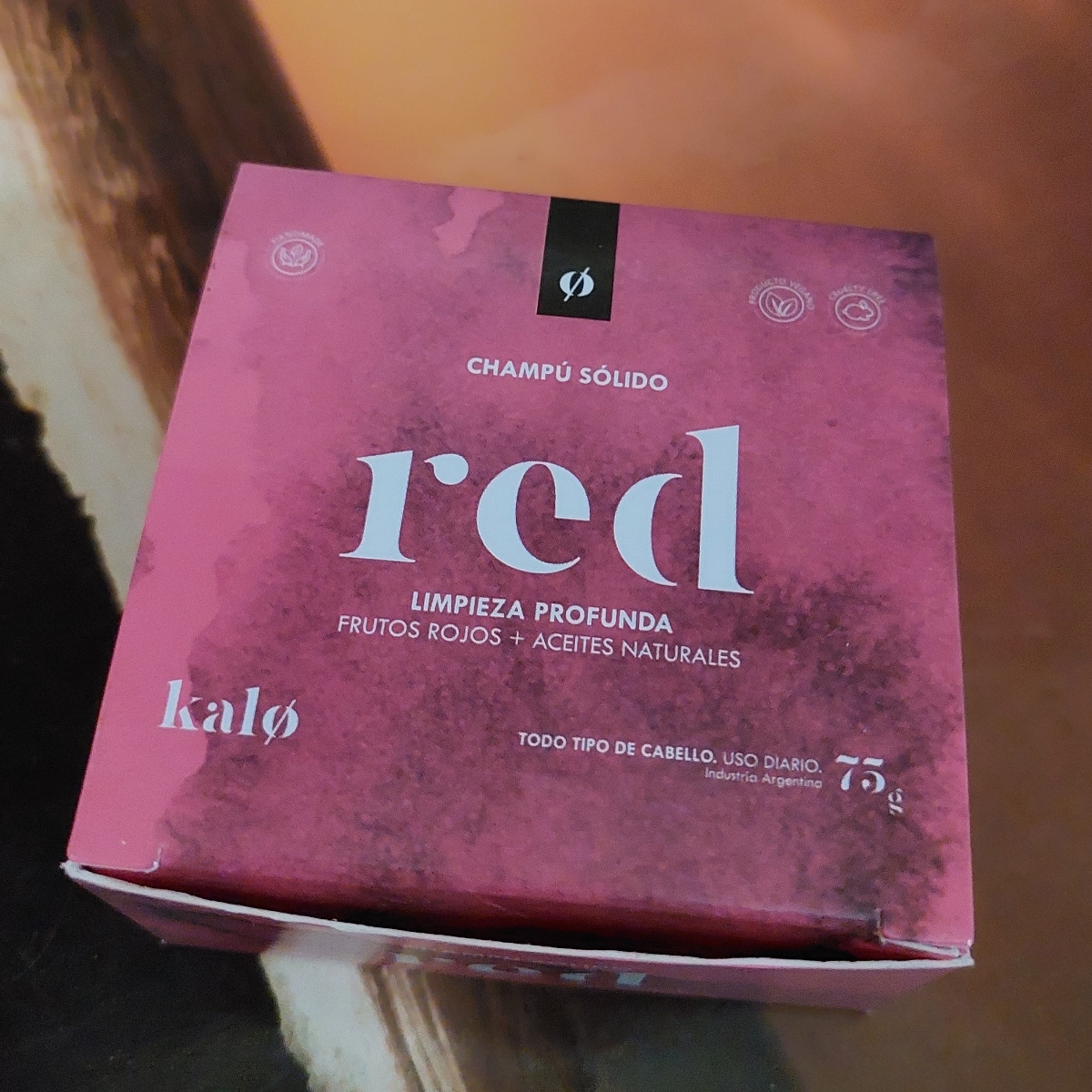 Shampoo Sólido RED from Kalø - Vegan Product Reviews & Ratings | abillion