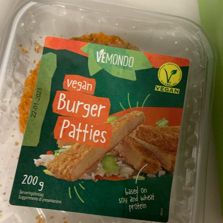 Vemondo 2 Vegan Patties “Chicken Style” Review | abillion