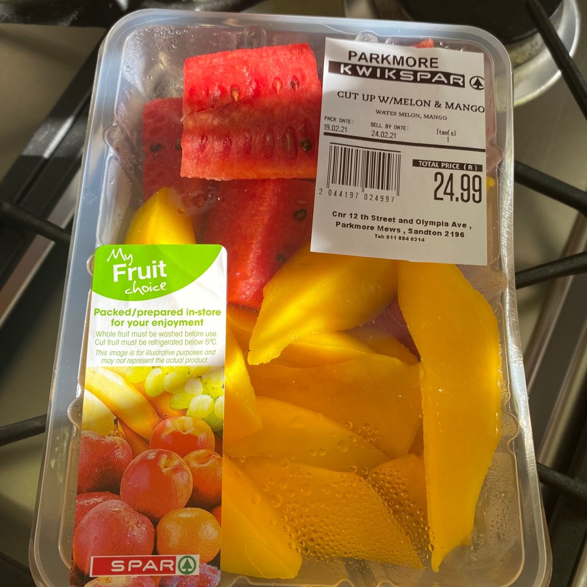 Cut up watermelon & mango from Spar - Vegan Product Reviews & Ratings ...