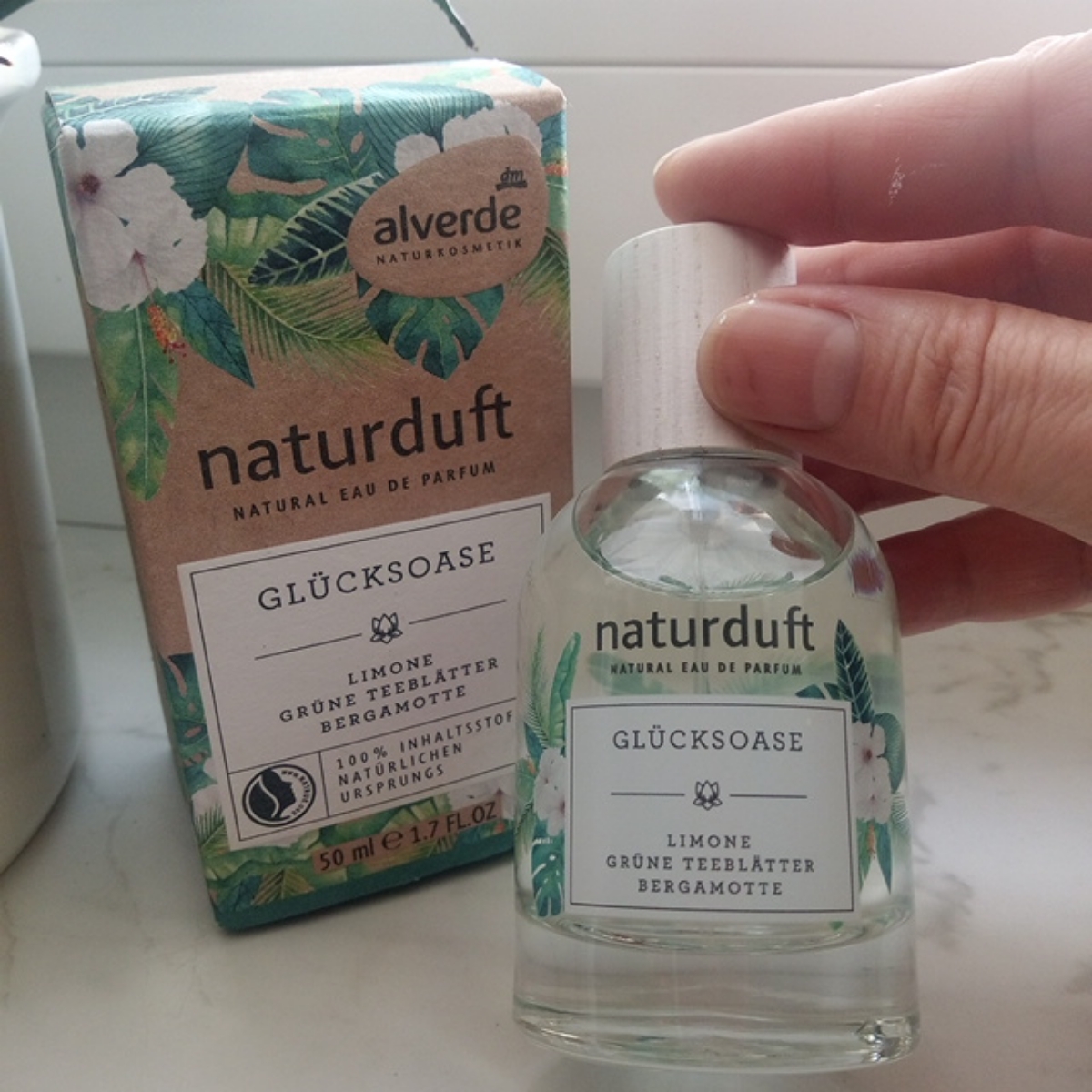 Eau de Parfum 'Glücksoase' from Alverde Naturkosmetik - Vegan Product ...