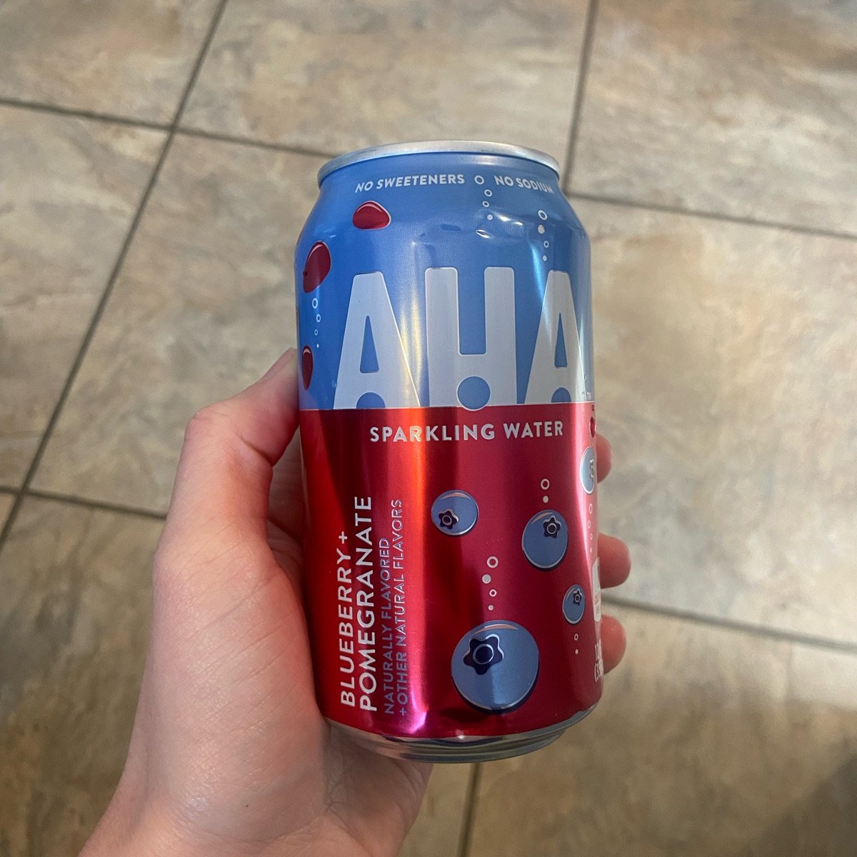 AHA Blueberry Pomegranate Sparkling Water Reviews | abillion