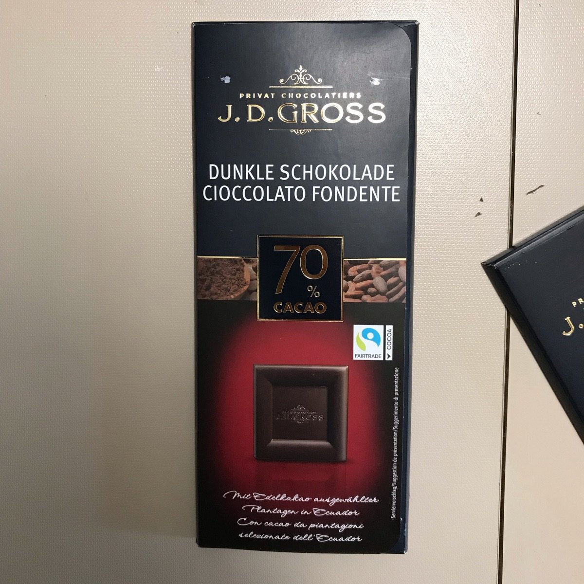 chocolat noir caramel from J. D. Gross - Vegan Product Reviews & Ratings | abillion