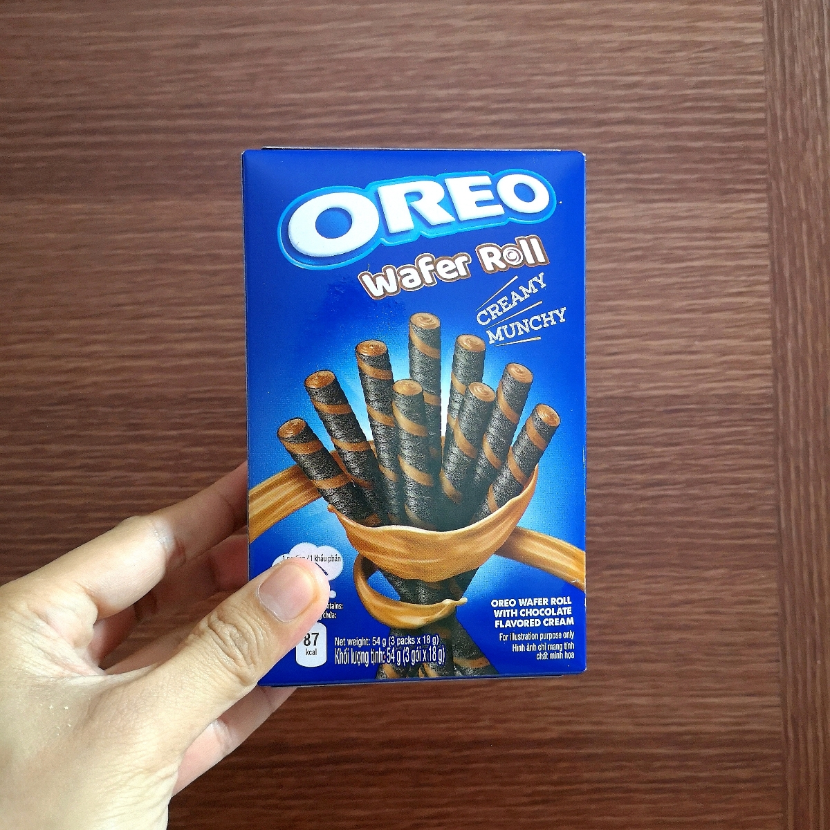 Oreo Wafer Roll Creamy Munchy from Mondelēz International - Vegan ...