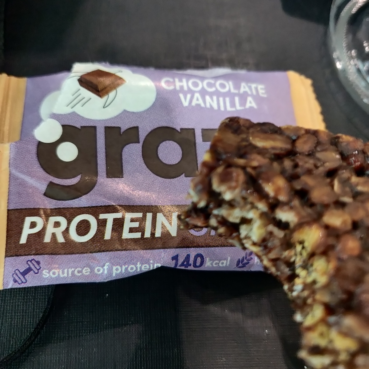 graze Protein Oat Bites chocolate vanilla Reviews | abillion