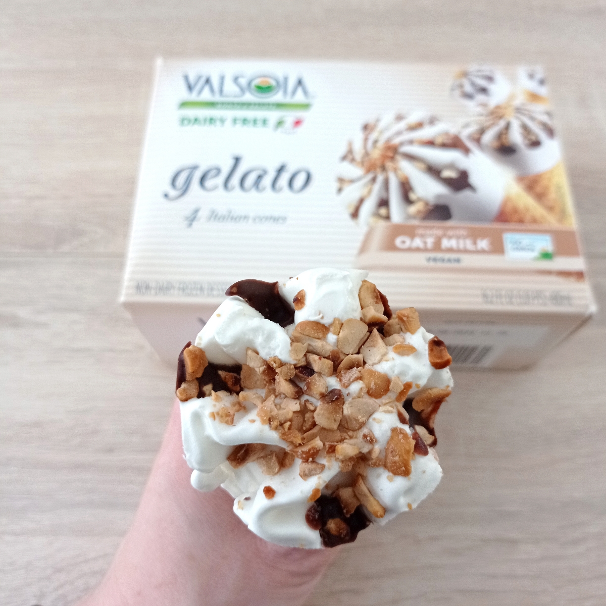 Gelato Italian cones made with oat milk from Valsoia - Vegan Product ...