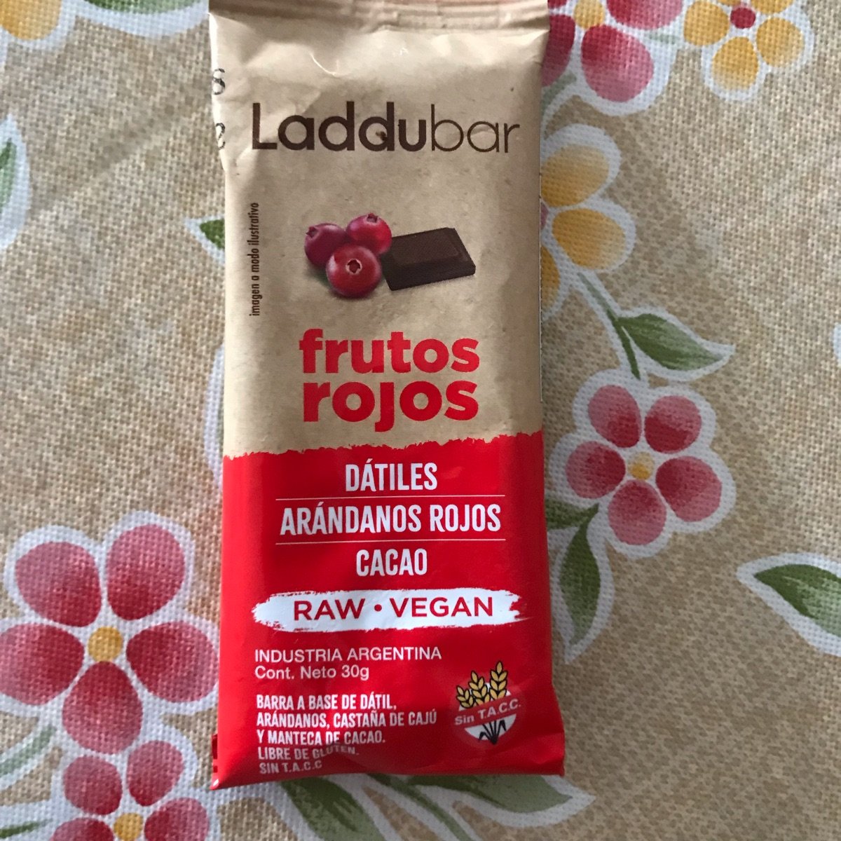 Barra Frutos rojos from Laddubar - Vegan Product Reviews & Ratings ...
