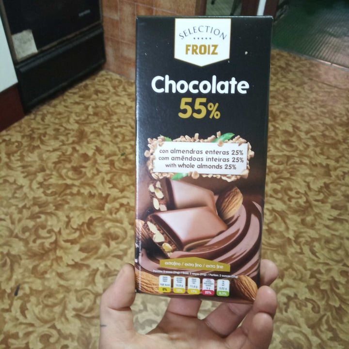 Froiz Chocolate negro con almendras Review | abillion