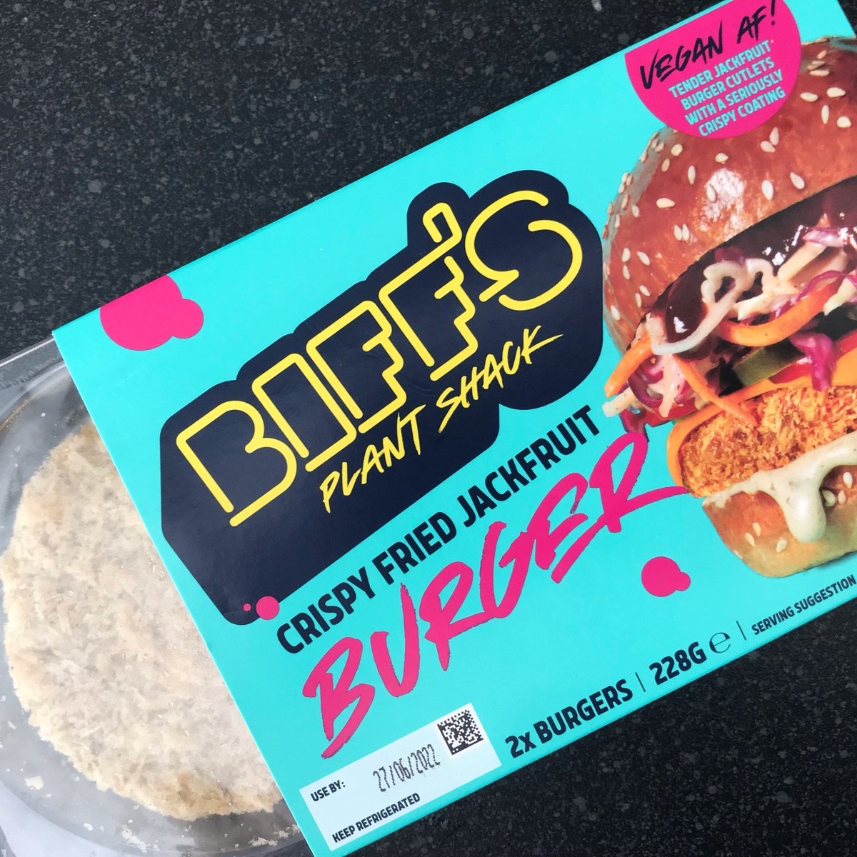 Crispy Fries Jackfruit burger from Biffs - Vegan Product Reviews ...