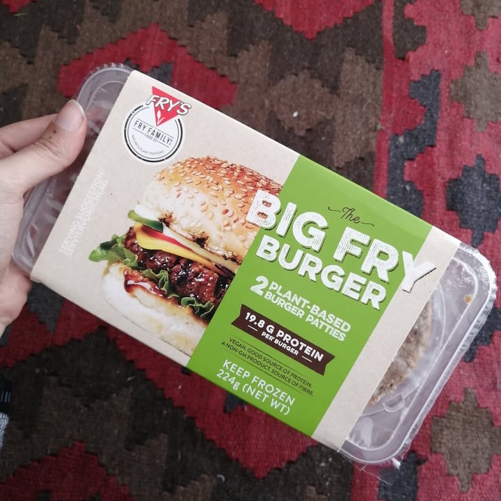 Fry's Family Food The Big Fry Burger Review | abillion