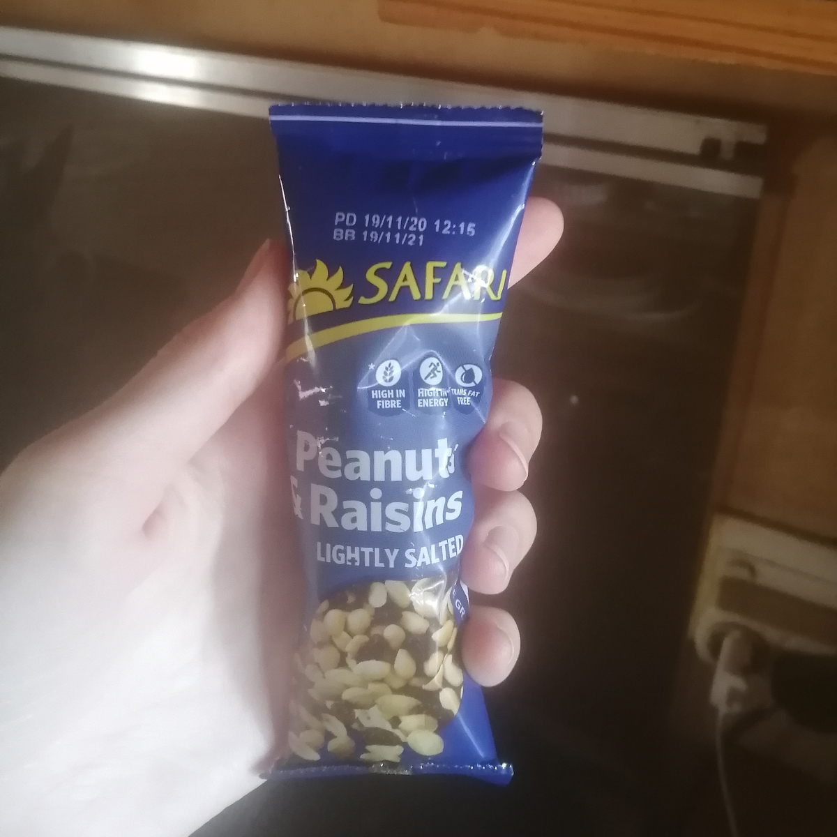 Light Peanuts & Raisins from Safari - Vegan Product Reviews & Ratings ...
