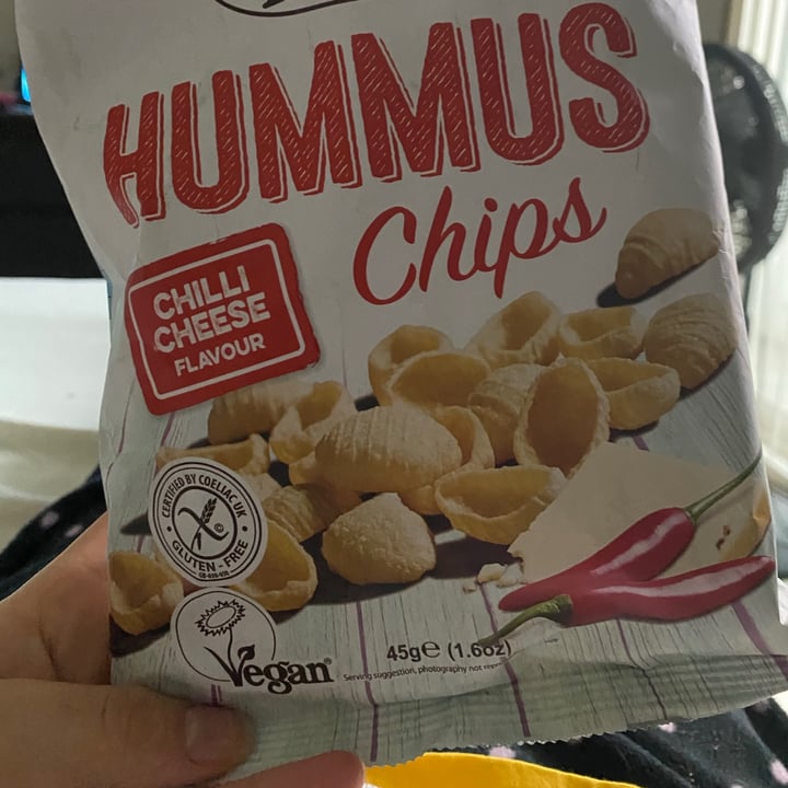 Eat Real Chilli cheese Hummus Chips Review | abillion