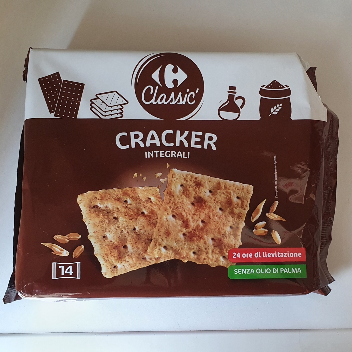 Cracker integrali from Carrefour Classic - Vegan Product Reviews ...