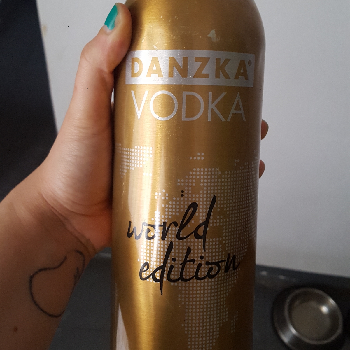 Vodka from Danza - Vegan Product Reviews & Ratings | abillion