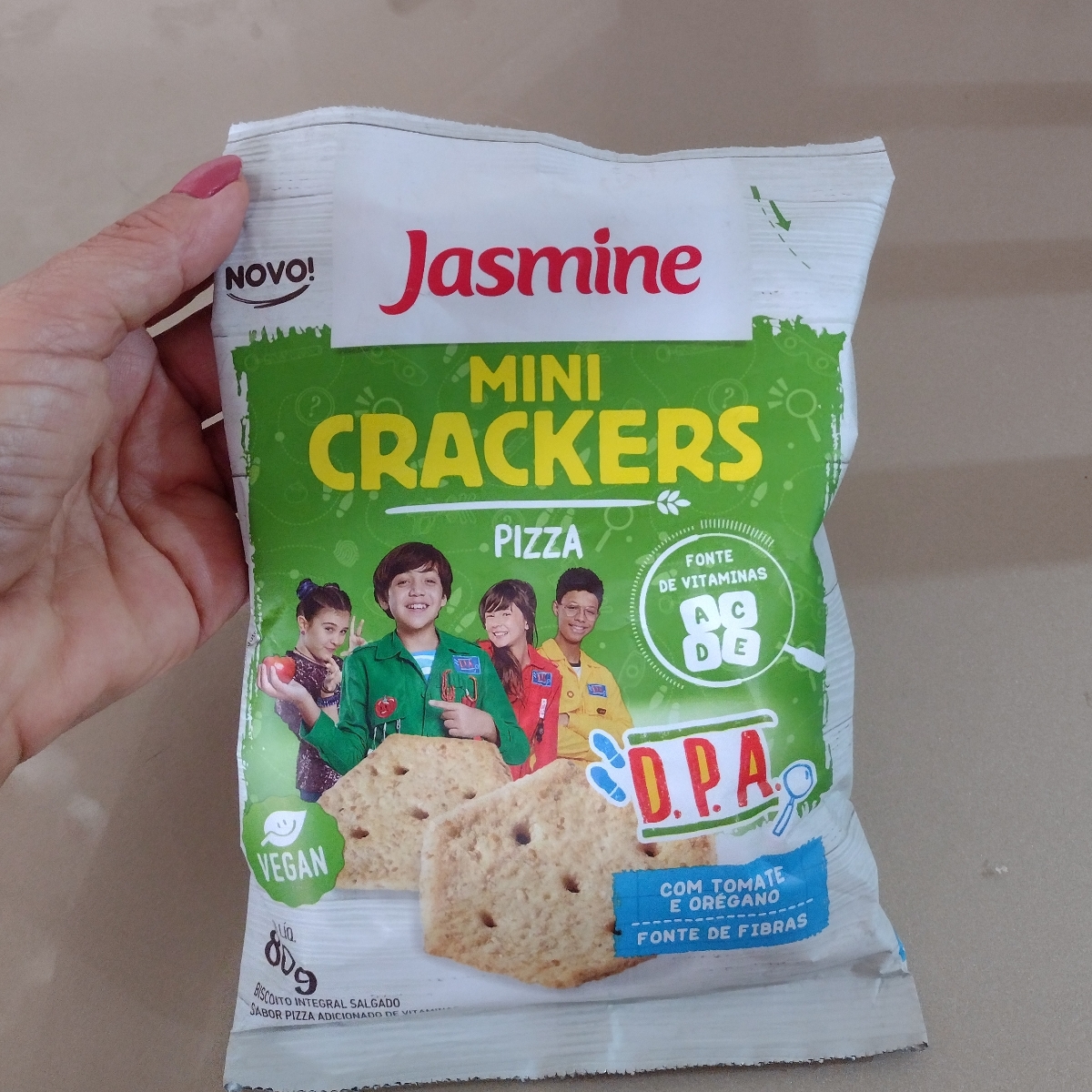 Mini Crackers Pizza from Jasmine - Vegan Product Reviews & Ratings ...