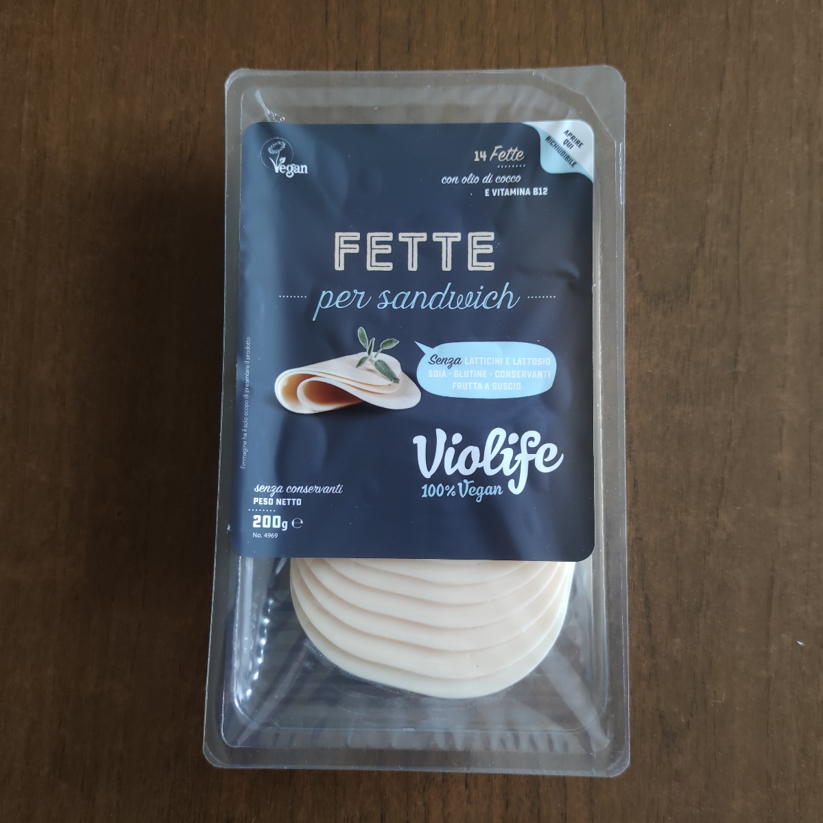 Chicken flavour slices from Violife - Vegan Product Reviews & Ratings ...