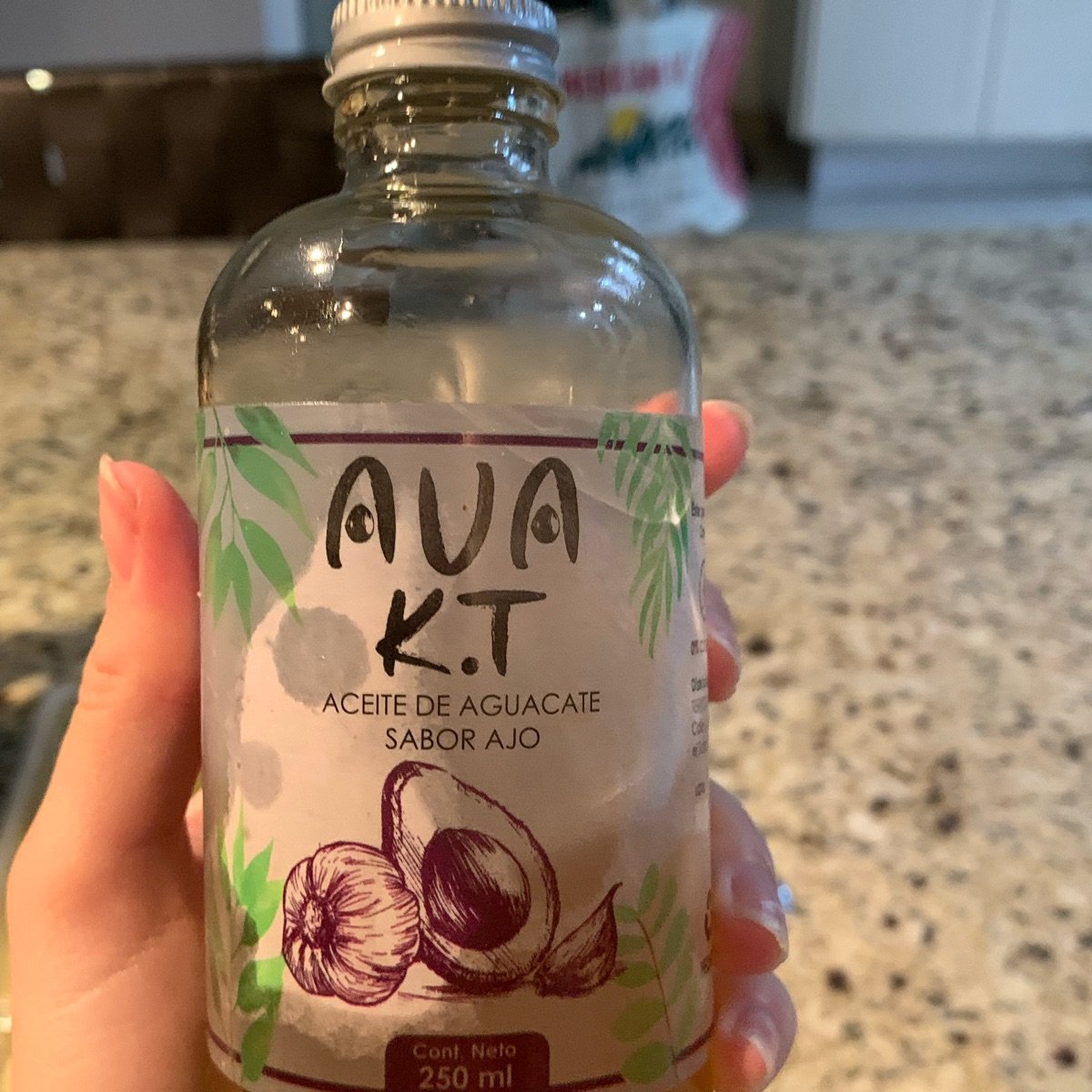 Aceite de aguacate sabor ajo from aua kt - Vegan Product Reviews ...
