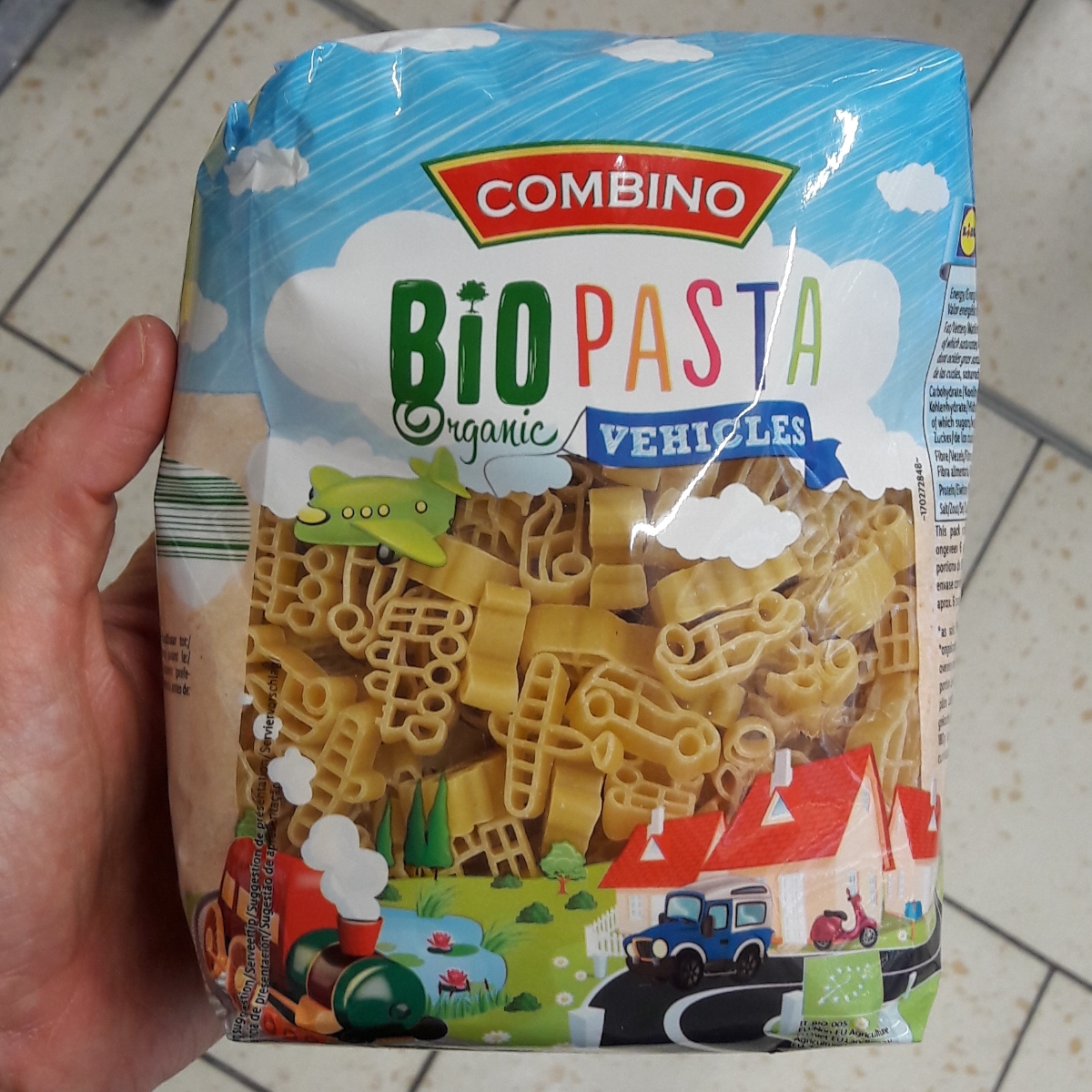 Bio pasta en forma de vehículos from Combino - Vegan Product Reviews ...