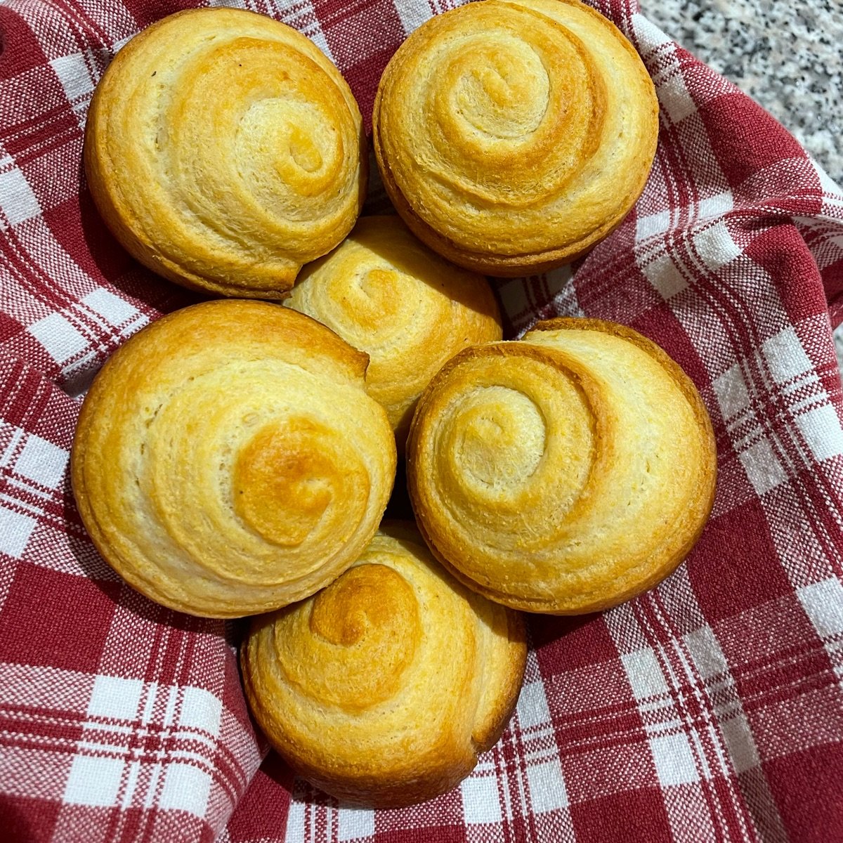 Cornbread Swirls from Pillsbury - Vegan Product Reviews & Ratings ...
