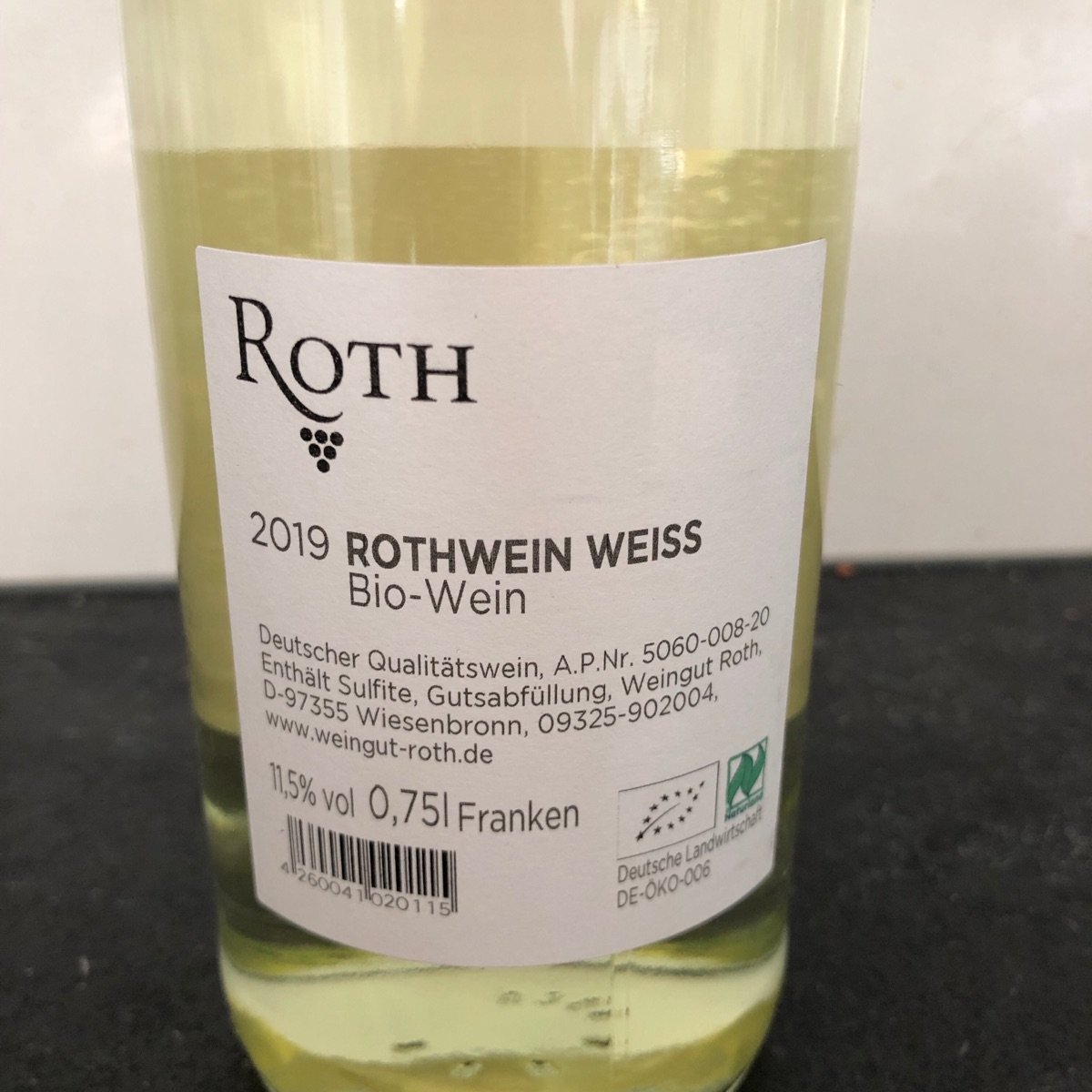 Rothwein Weiß from Weingut Roth - Vegan Product Reviews & Ratings ...