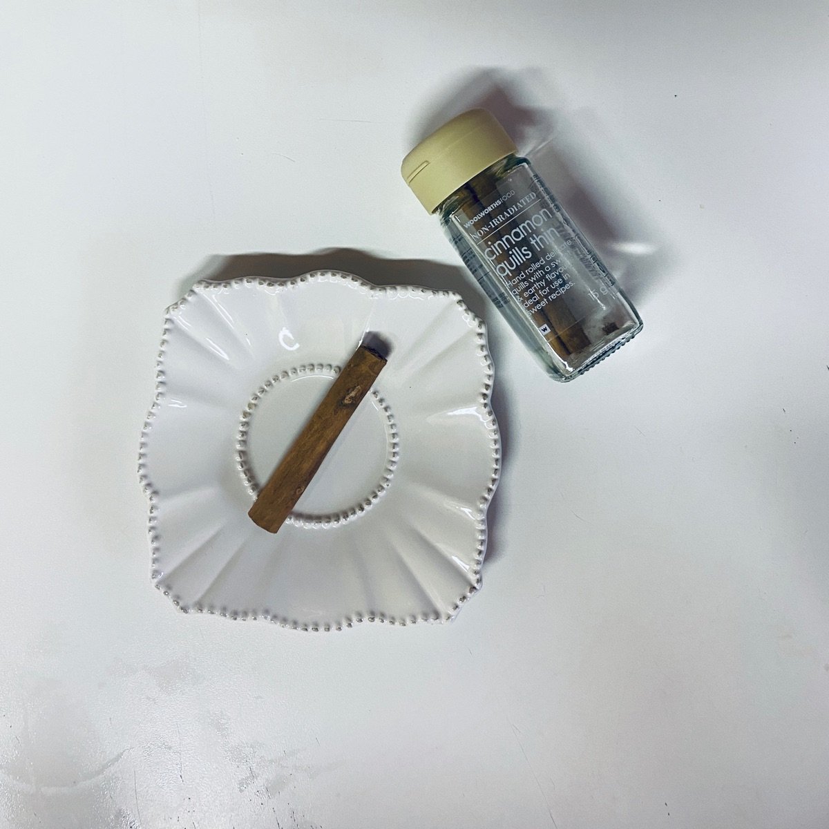 Cinnamon quills thin from Woolworths Food - Vegan Product Reviews ...