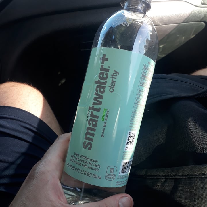 Glaceau Vitamin Water Smartwater+ clarity Review | abillion
