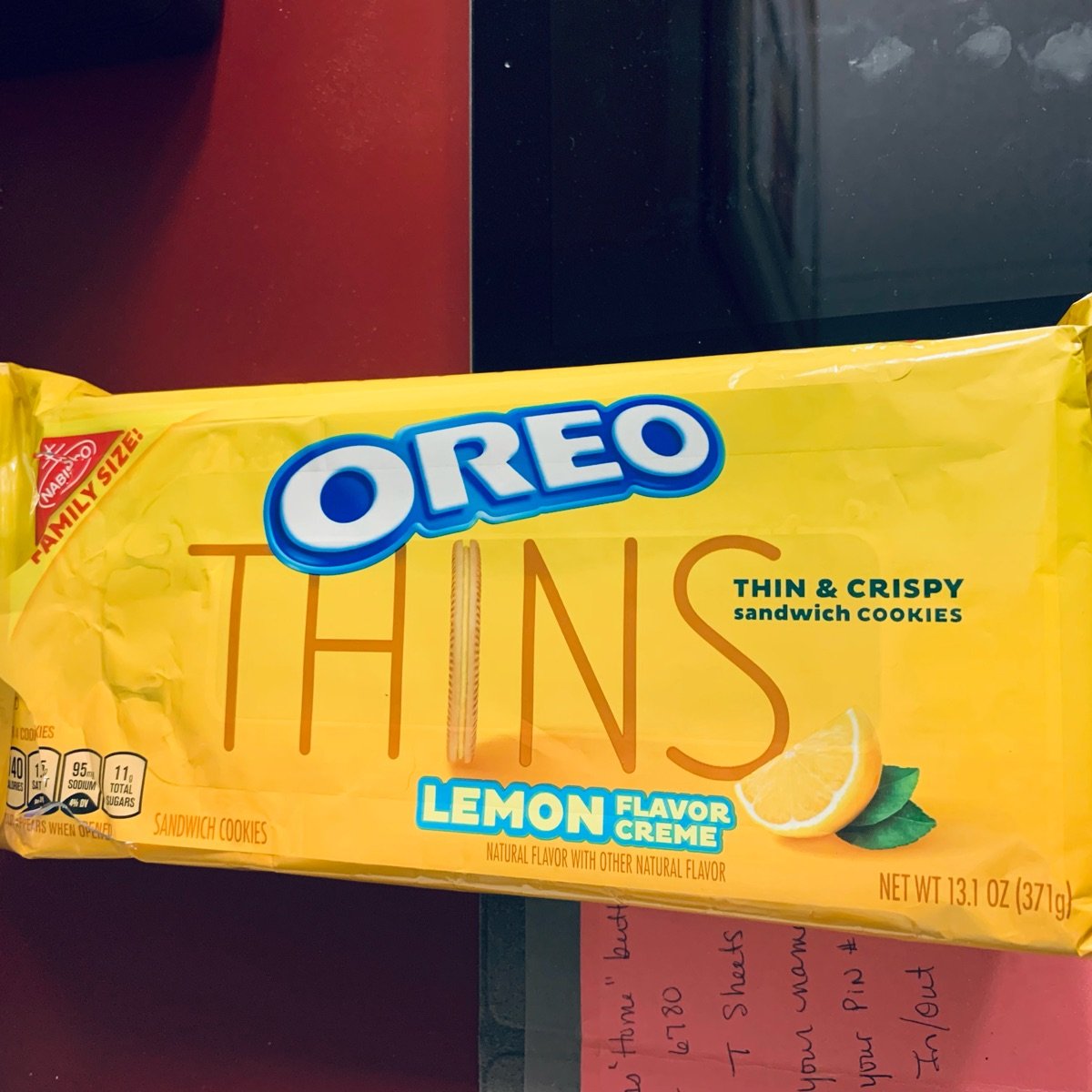 Oreo Thins Lemon Sandwich Cookies from Mondelēz International - Vegan ...