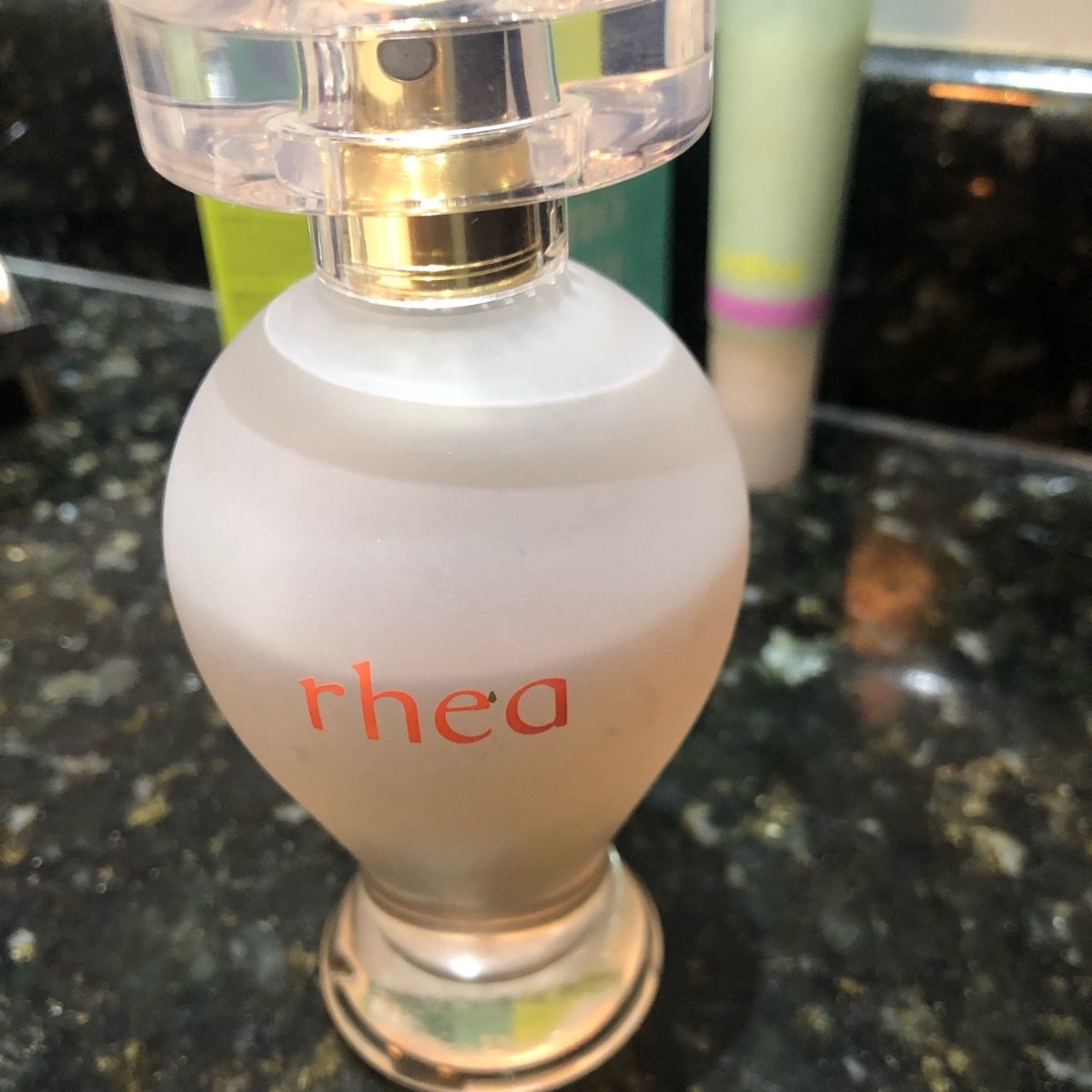 Rhea from O Boticário - Vegan Product Reviews & Ratings | abillion