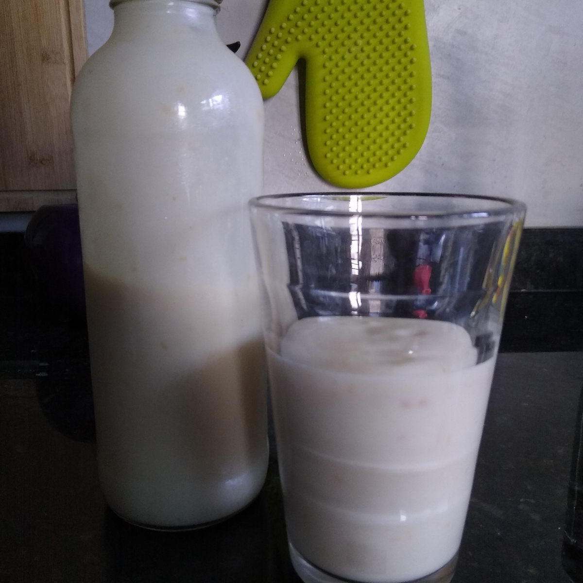 Yogurt De Coco Y Cajú from Very Poppins - Vegan Product Reviews ...