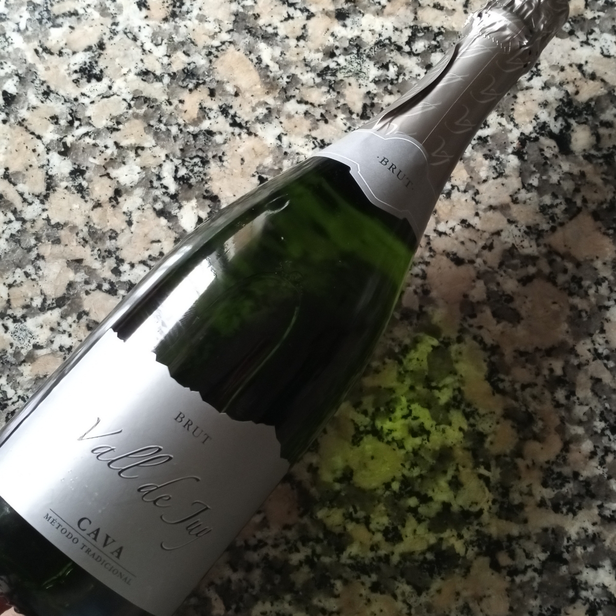 Cava Brut from Vall de Juy - Vegan Product Reviews & Ratings | abillion