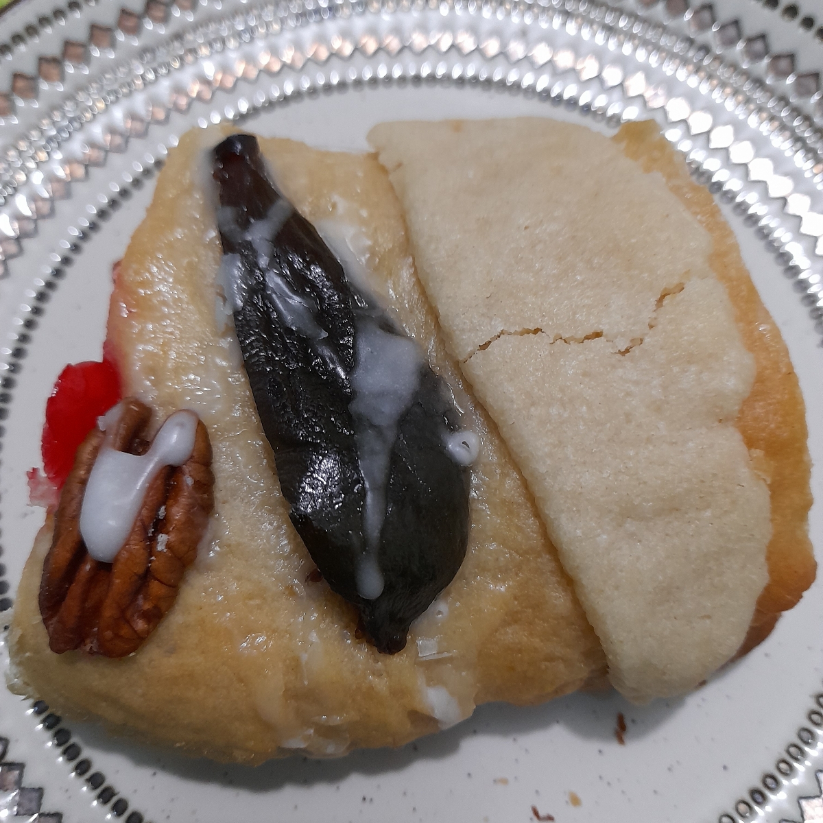 Rosca de Reyes from Anima Lux - Vegan Product Reviews & Ratings | abillion