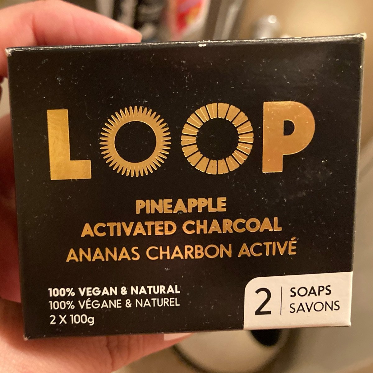 Loop Pineapple activated charcoal soap 评价 | abillion