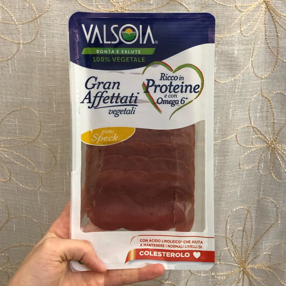 Affettato affumicato from Valsoia - Vegan Product Reviews & Ratings ...