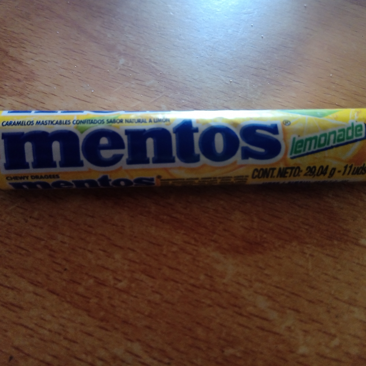 Mentos Sabor Limonada from Perfetti van melle - Vegan Product Reviews ...