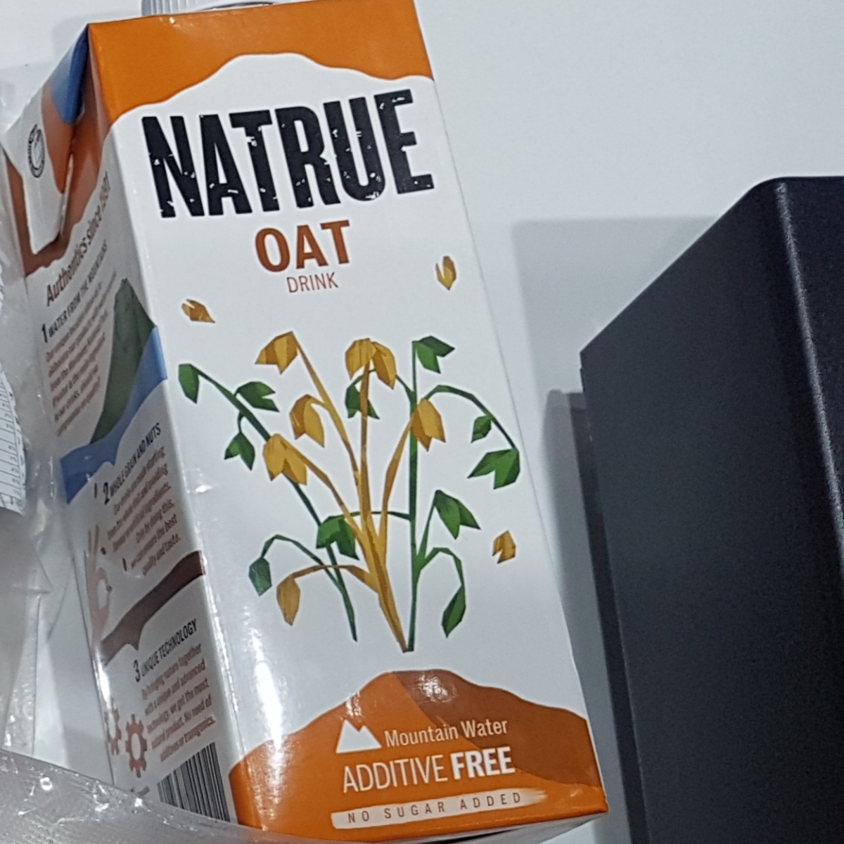 Natrue Oat Almond drink from Natrue - Vegan Product Reviews & Ratings ...