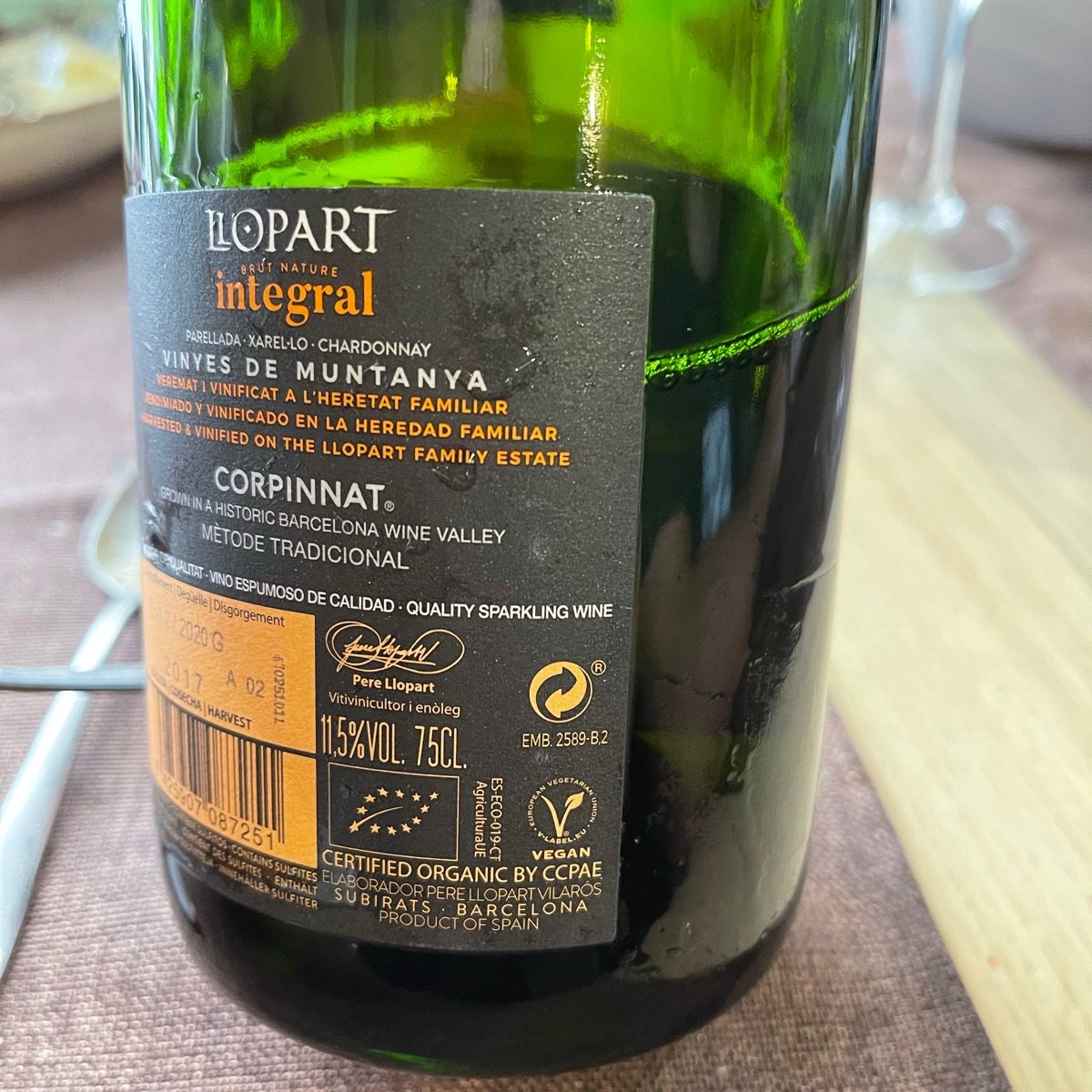 Cava Integral from Llopart - Vegan Product Reviews & Ratings | abillion