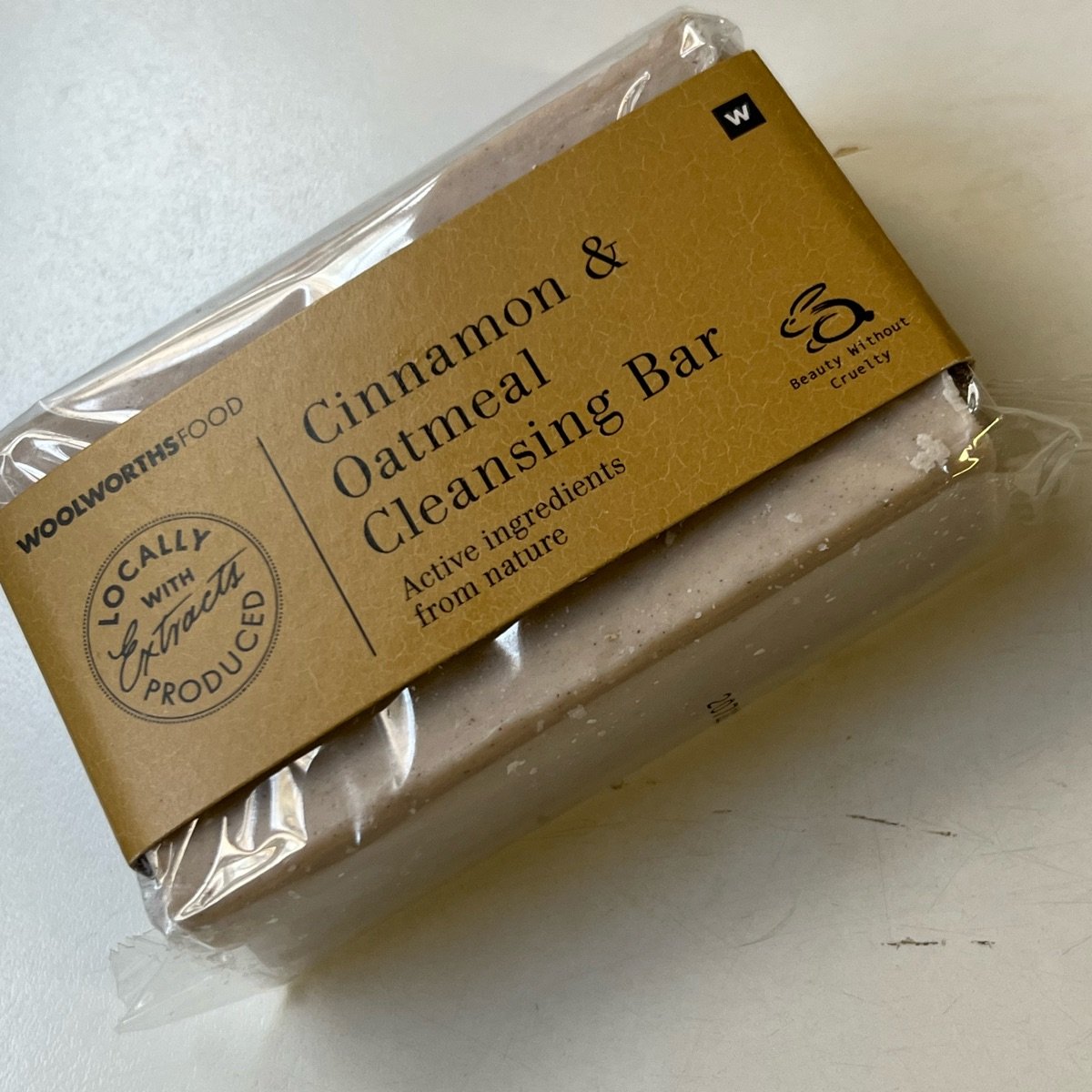 Cinnamon & Oatmeal Bar from Woolworths - Vegan Product Reviews ...