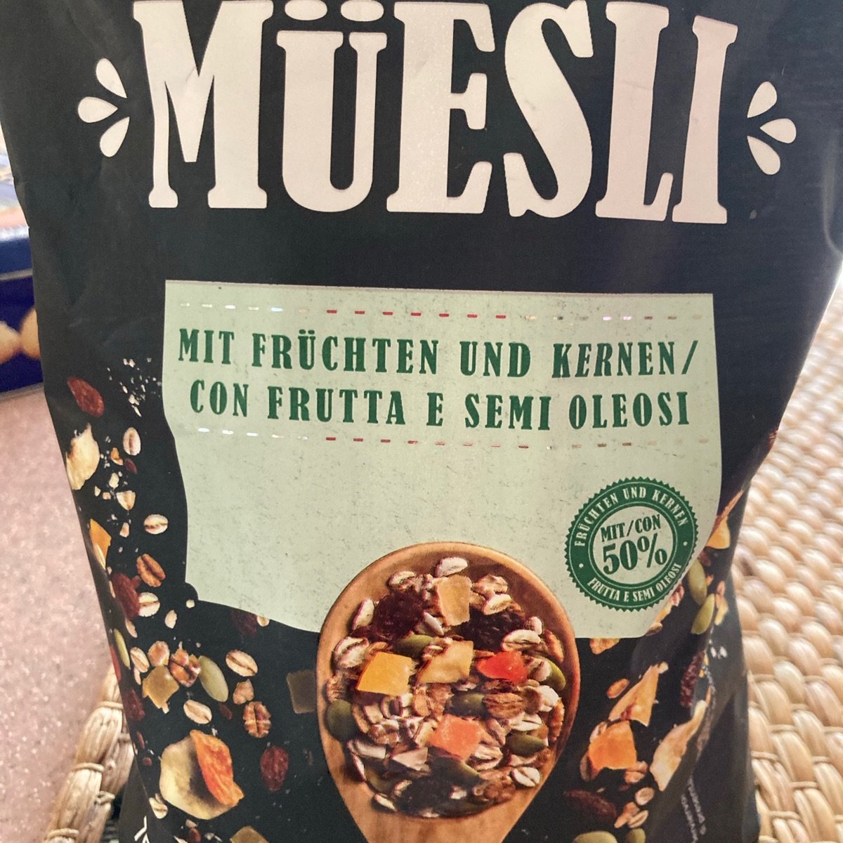 Premium Muesli Luxury Fruit from Vemondo - Vegan Product Reviews ...