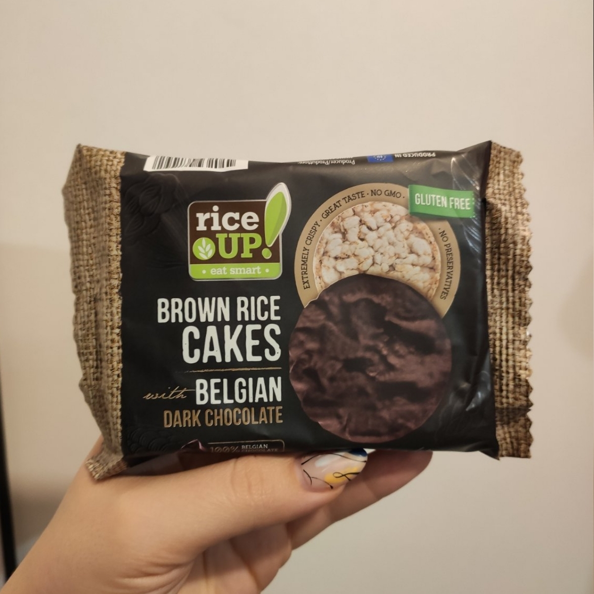 Brown rice cakes with Belgian dark chocolate from Rice Up! - Vegan ...