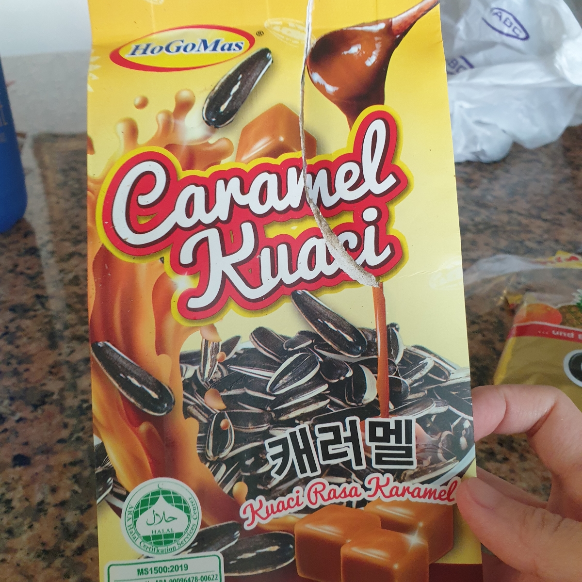 Caramel Kuaci from HoGoMas - Vegan Product Reviews & Ratings | abillion