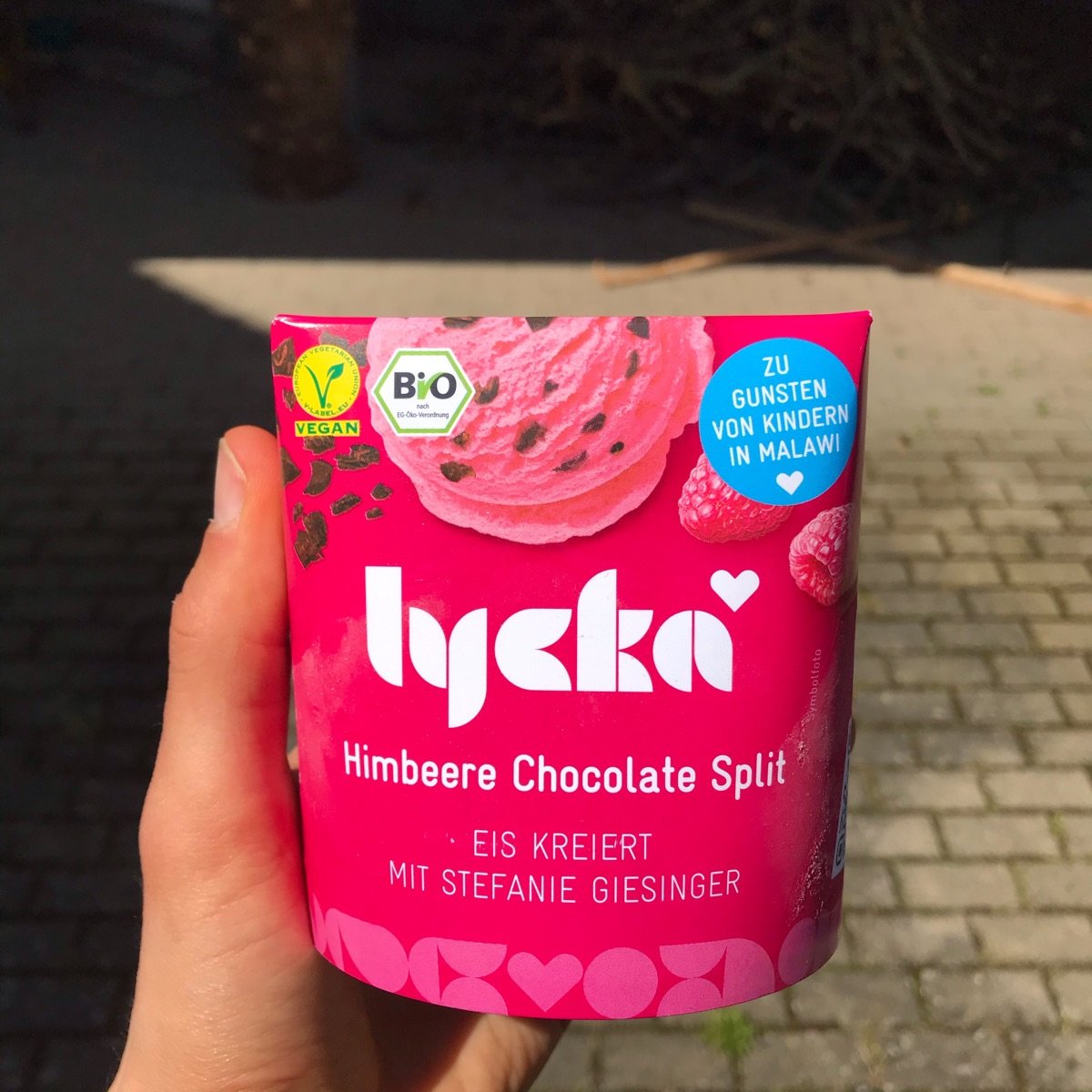 Himbeere Chocolate Split from Lycka - Vegan Product Reviews & Ratings ...