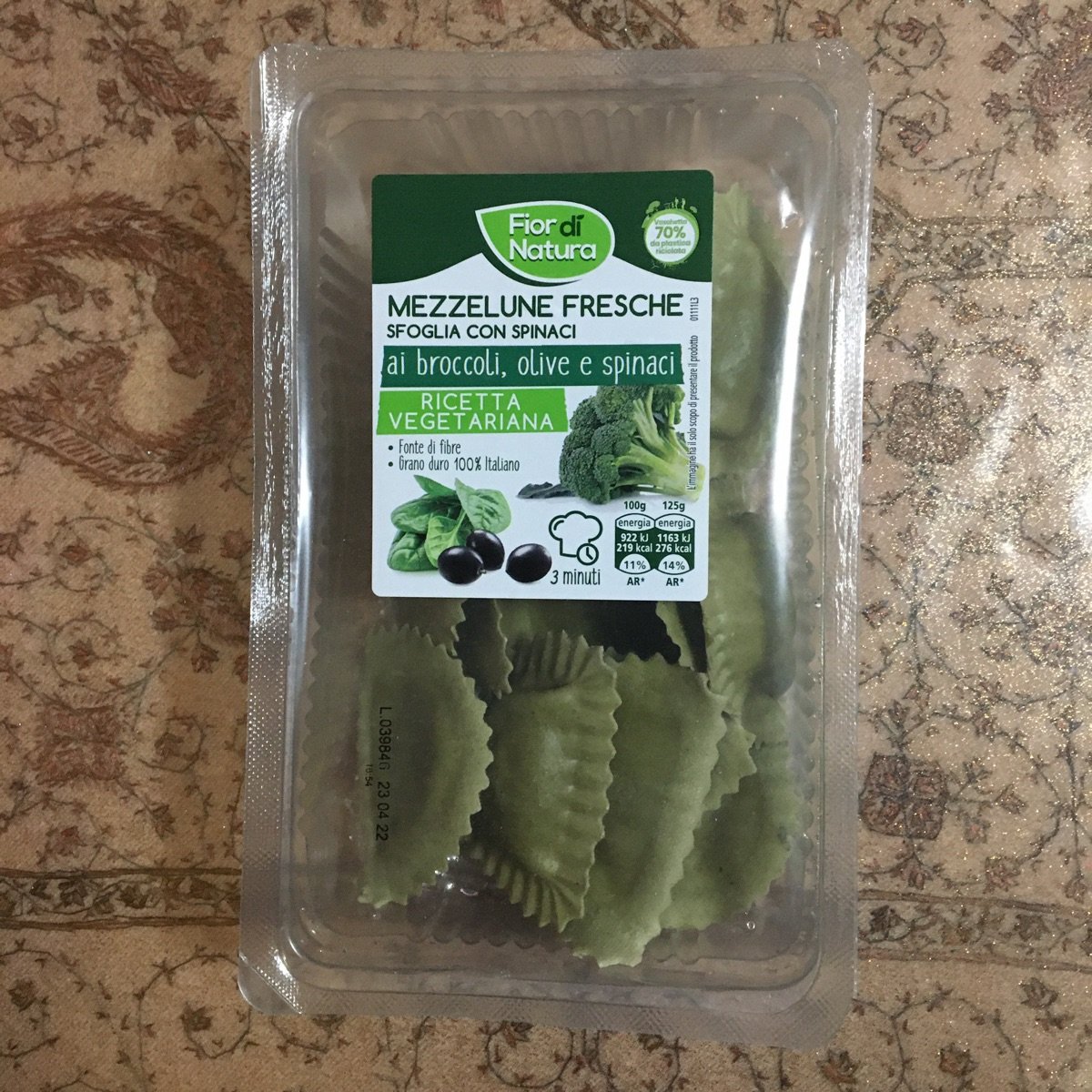 Mezzelune fresche ai broccoli, olive e spinaci from Fior di Natura ...