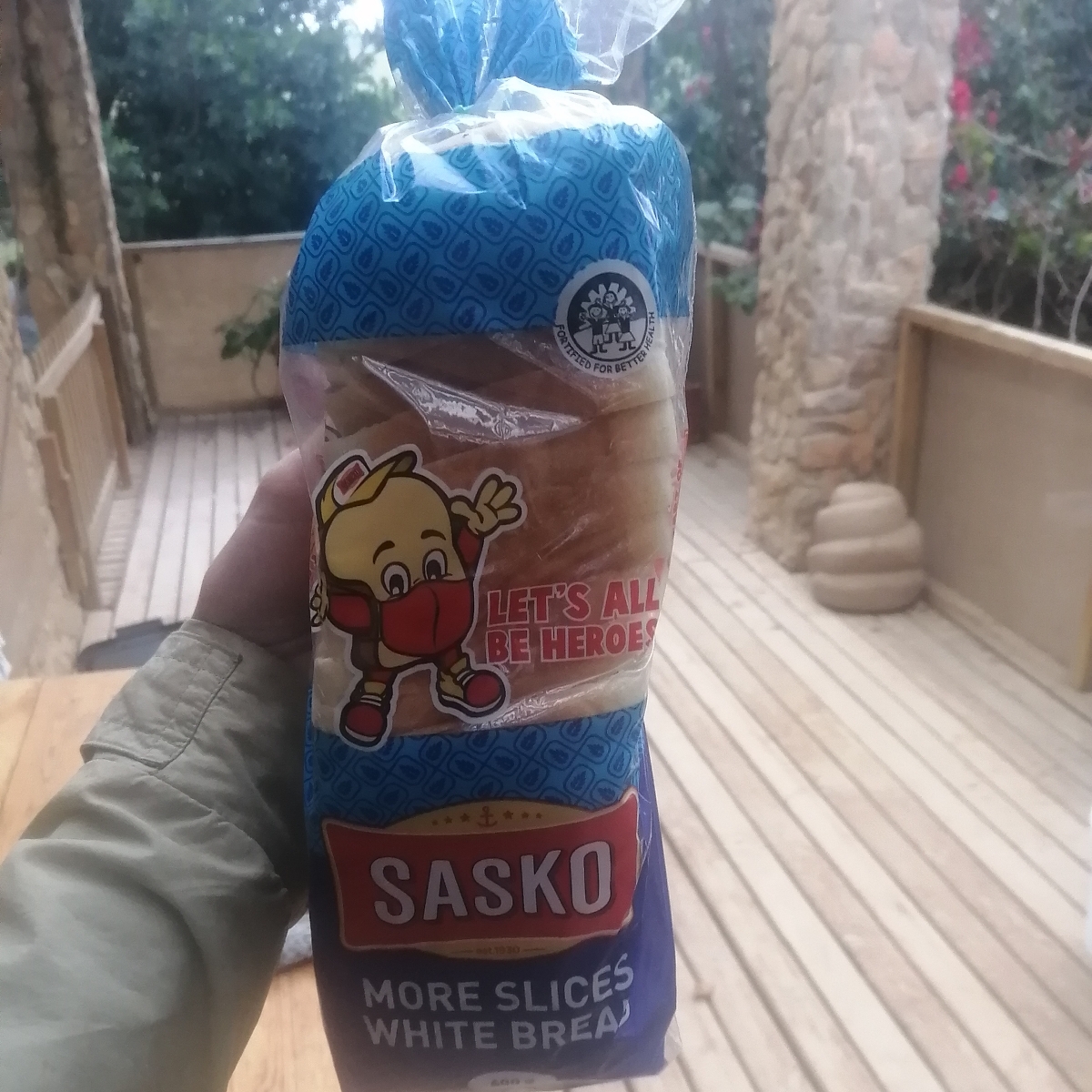 More Slices White Bread from Sasko - Vegan Product Reviews & Ratings ...