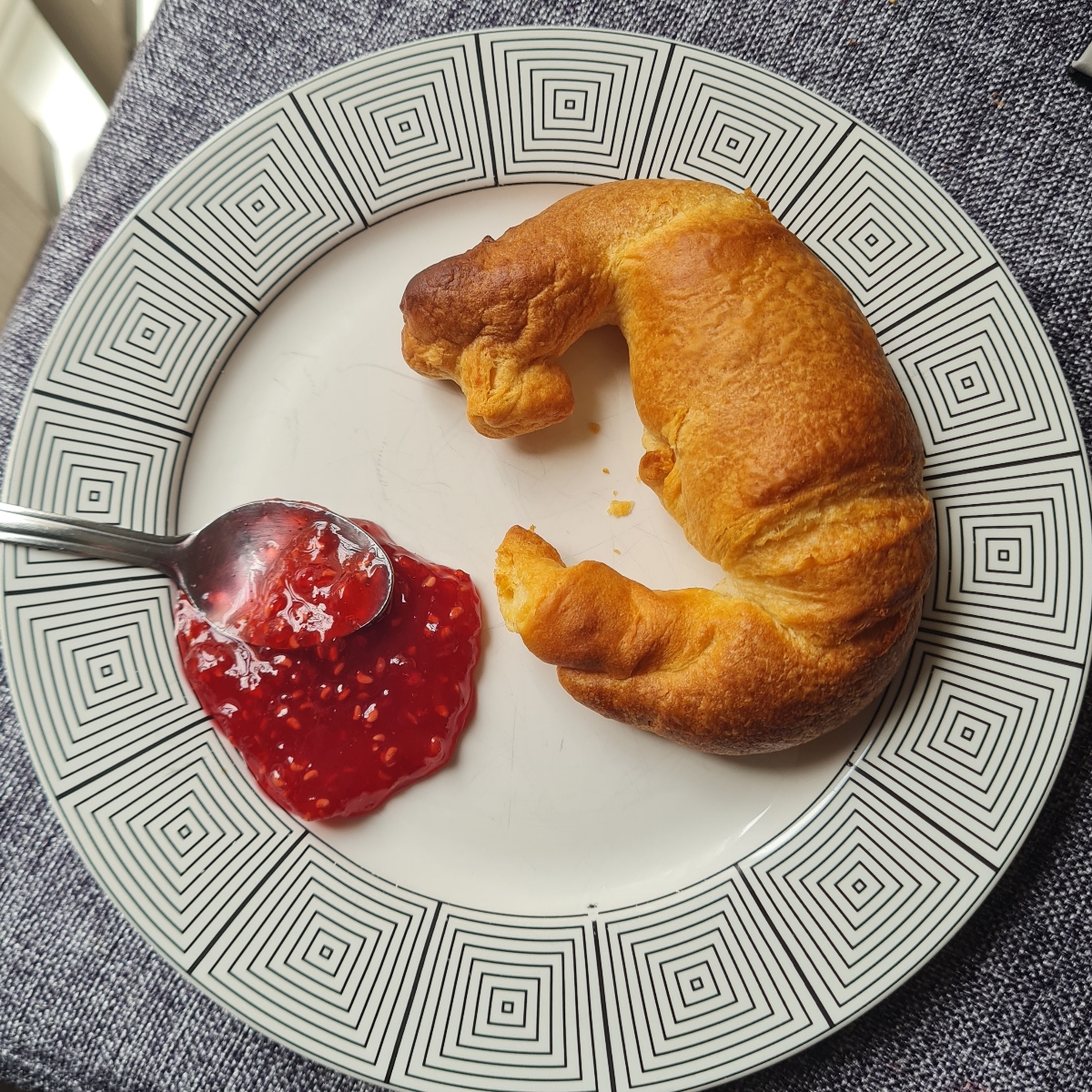 Ready Bake Croissant from Jus-Rol™ - Vegan Product Reviews & Ratings ...