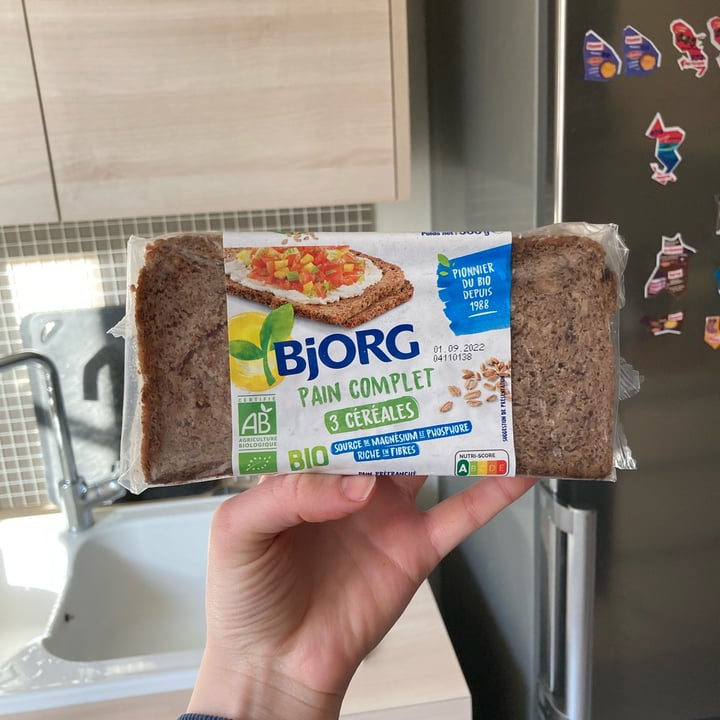 Bjorg Pain complet 3 céréales Review | abillion