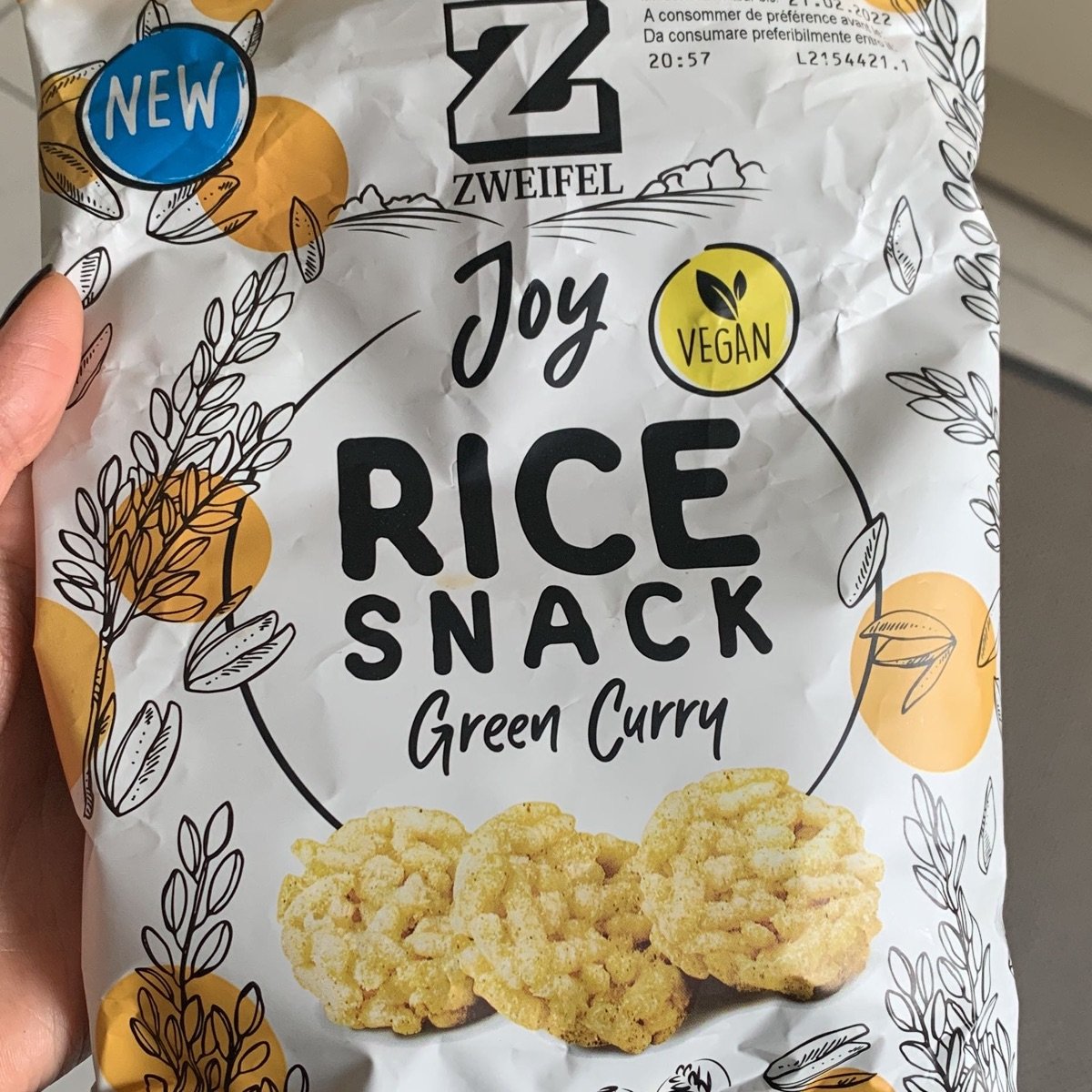 Zweifel Joy Rice Snacks Green Curry Reviews | abillion
