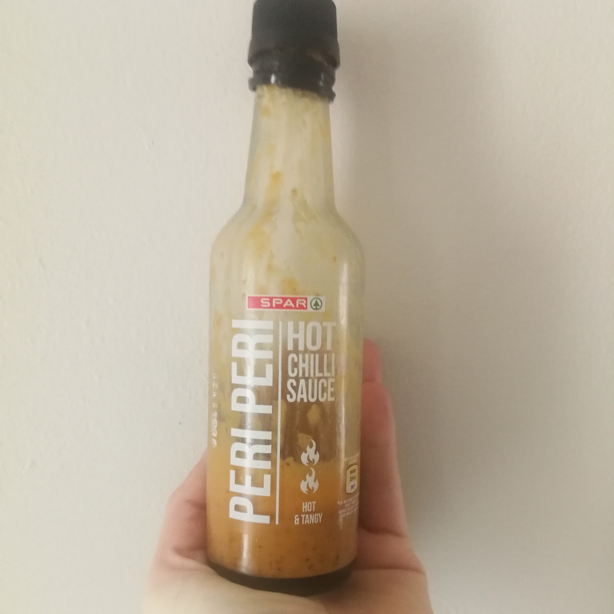 Peri Peri Hot And Tangy Chilli Sauce from Spar - Vegan Product Reviews ...